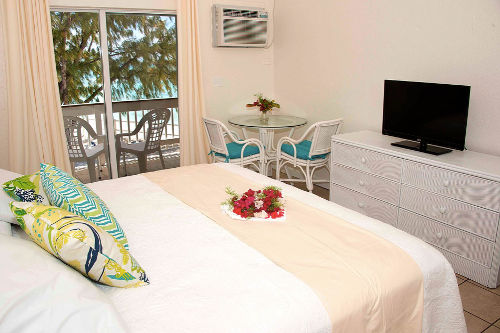 Liquid Diving Adventures - Bohio Dive Resort - Grand Turk