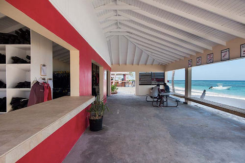 Liquid Diving Adventures - Bohio Dive Resort - Grand Turk